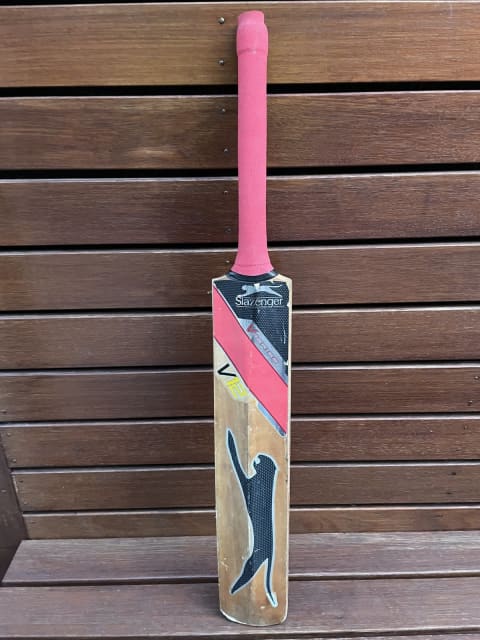 Slazenger V12 Ultra English willow cricket bat | Other Sports & Fitness ...