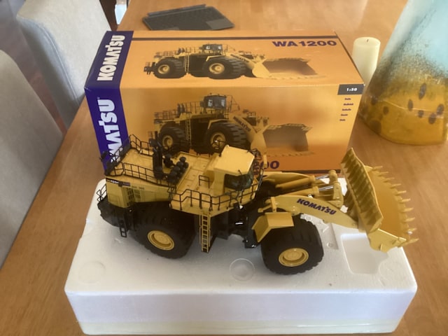WA1200 Komatsu Model - Collectables in Spearwood WA | Gumtree Australia