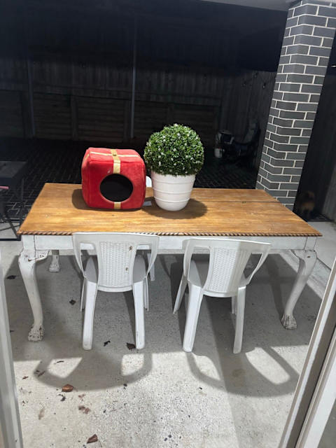 Antique table - Dining Tables in Tallawong NSW | Gumtree Australia