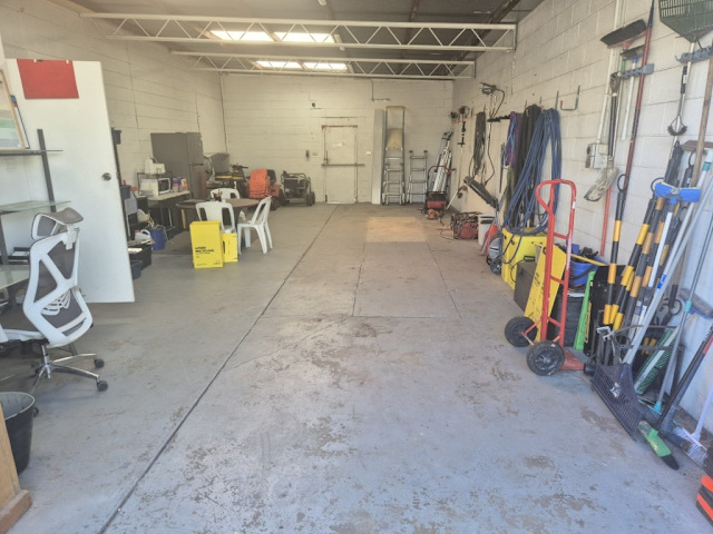 Workshop/Shed for LEASE - Office Space & Commercial | Gumtree Australia