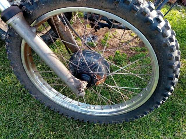 YAMAHA XT200 1982 FRONT RIM AND TYRE | Motorcycle & Scooter Parts ...