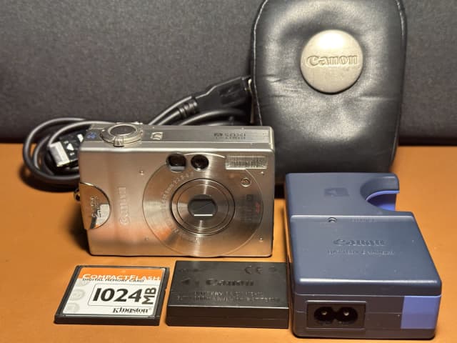 Super Rare CANON IXUS V Fully Working Original Retro DigitalCamera ...