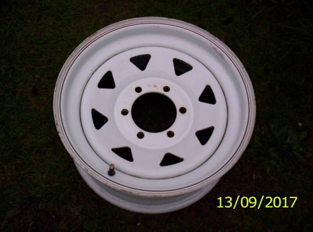 16 inch Sunraysia 4x4 Wheel Rim (6 Stud) 16 x 7J - Heavy Duty - White ...