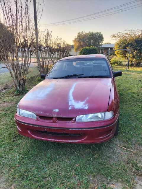 1994 HOLDEN COMMODORE EXECUTIVE 4 SP AUTOMATIC 4D SEDAN, 5 seats VR ...