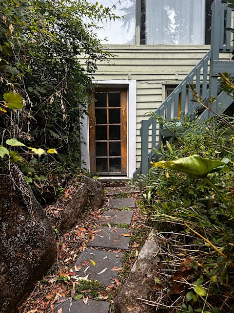 Flat to rent in a Large Old Home - for Rent | Gumtree Australia