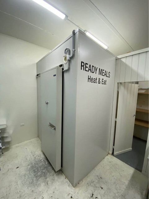 240V (Single Phase) Freezer Cool Room 4m x 2.8m 8 Months Old - Fridges ...