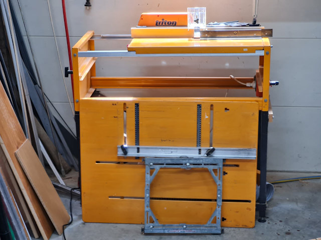 Triton Router and Jig Saw Table, Router optional - Power Tools in ...