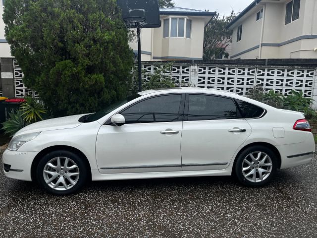 2011 NISSAN MAXIMA 350 Ti 4D SEDAN | Cars, Vans & Utes | Gumtree ...