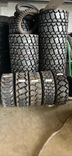 10-16.5 SKID STEER TYRES ASAP FITTING 8 steel street narangba or freig ...