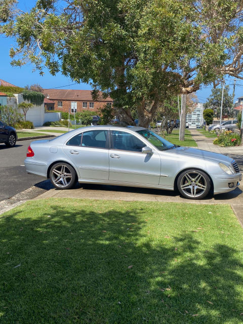 Mercedes-Benz E-Class Automatic Sedan E280 AMG sport wheels 18 Alloys ...