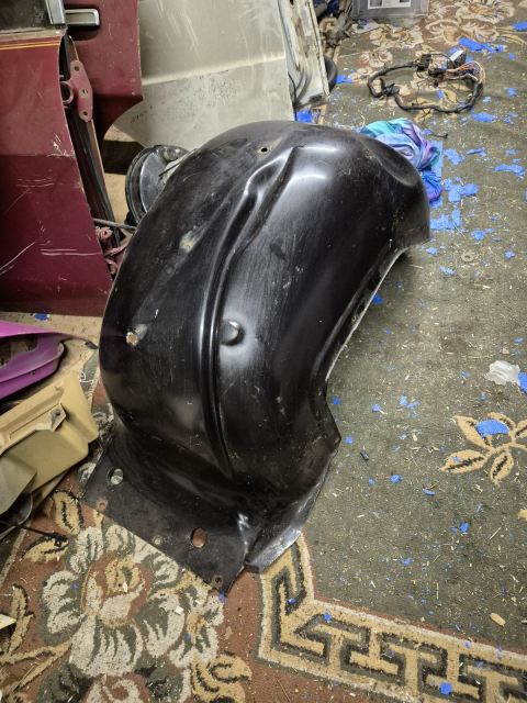 HOLDEN HQ,HJ,HX,HZ,WB INNER GUARDS,RUST FREE STRAIGHT AND NO HOLES ...