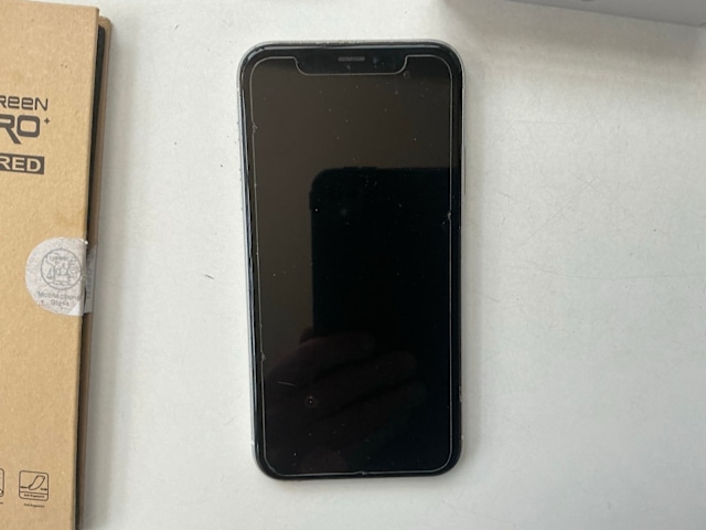 Apple iPhone XR - iPhone in Richmond TAS | Gumtree Australia