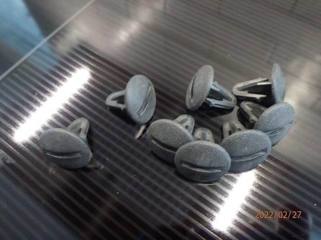 GENUINE NOS FORD FALCON DASH FUSE PANEL RETAINER CLIPS BLACK XD- XH ...