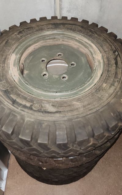 Land Rover Defender Split Rims and MRF Super Traction tyres | Wheels ...