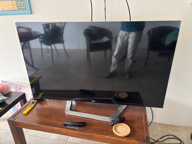 TV LG 55 inch semi smart 15 years old works well - TVs in Cronulla NSW ...