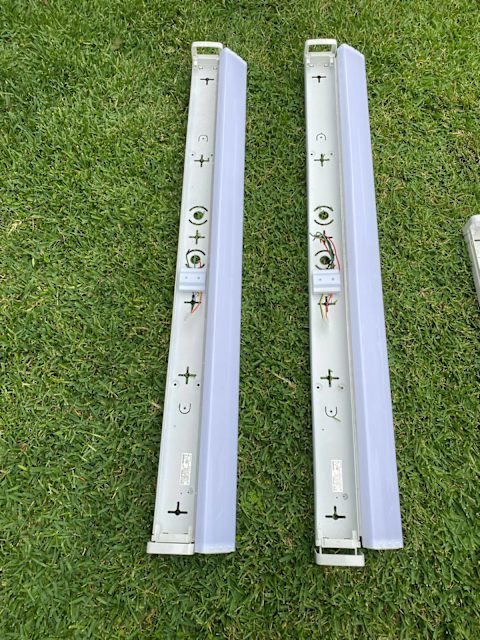 Stellar V LED Batten Light L1200mm White Metal 5 - Ceiling Lights in ...