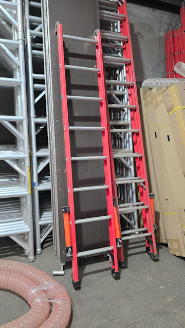 New Fiberglass Scaffold Ladder 2.5 Meters - Ladders & Scaffolding in ...