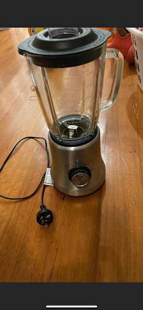 Free glass blender & soft toy - Blenders, Juicers & Food processors in ...