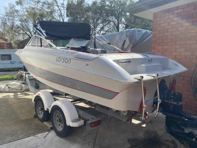 Larson Bow Rider 1989 20 foot boat | Motorboats & Powerboats | Gumtree ...