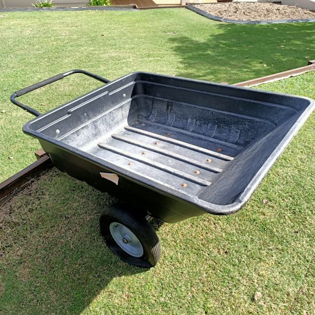 Toro - Poly Dump Cart - Garden Tools in Maudsland QLD | Gumtree Australia