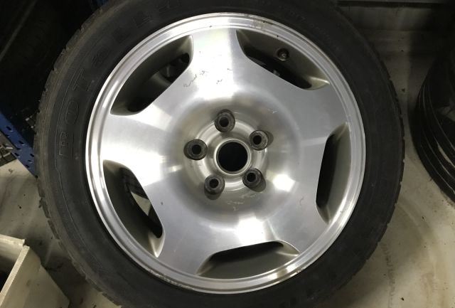 Jaguar XJR 17x 8 factory ALLOY WHEEL & 245/45R17 tyre. X300 XJ6 Sport ...