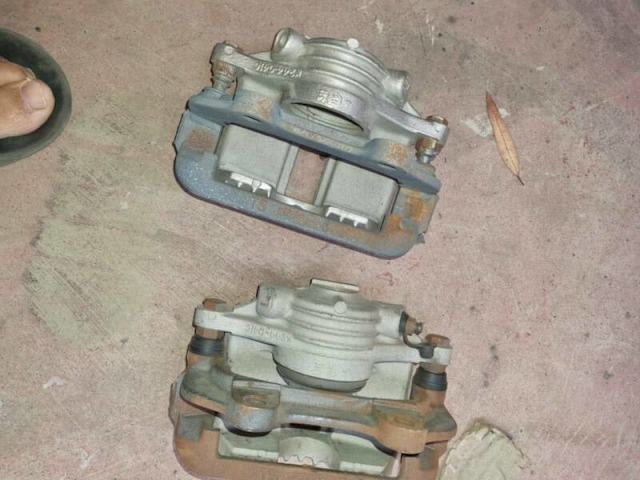 Corvette c4 front calipers******1987 $100 ea | Wrecking | Gumtree ...