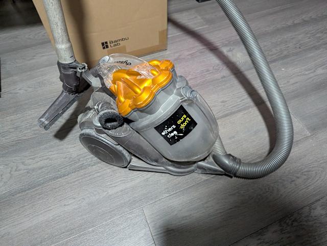 Free Dyson Vacuum DC19 (PPU) - Vacuum Cleaners in Braddon ACT | Gumtree Australia
