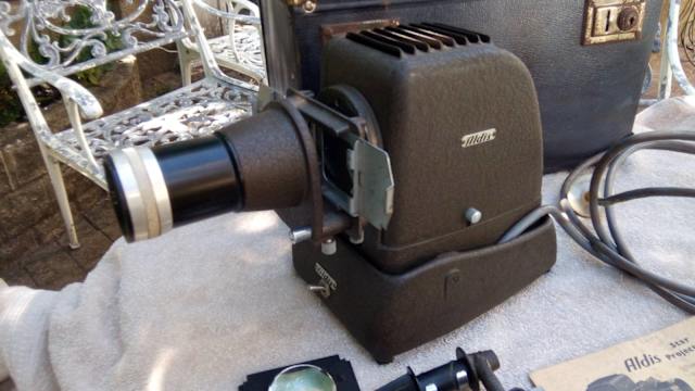 35 mm slide projector vintage classic antique - Miscellaneous Goods in ...