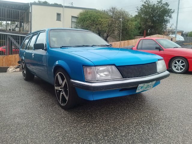 1982 VH COMMODORE WAGON MANUAL 202 | Other Automotive | Gumtree ...