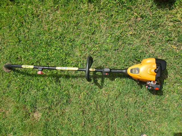 Mcculloch Whipper Snipper trimmer | Garden Tools | Gumtree Australia ...