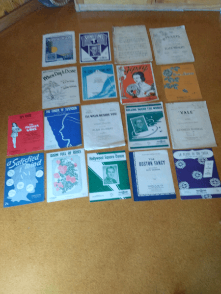 SHEET MUSIC ASSORTED . ALL $5 EACH - Other Books, Music & Games in ...