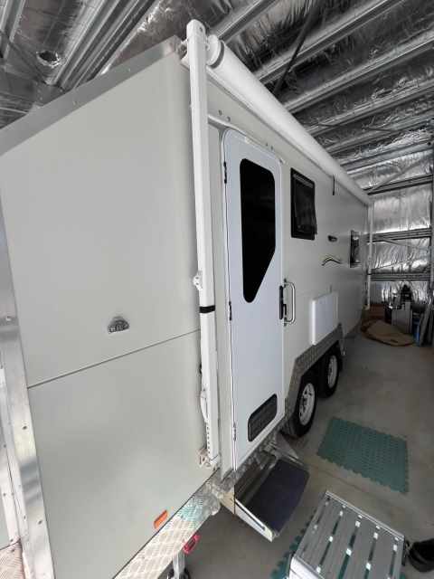 Off Grid Dual Axle Van | Caravans | Gumtree Australia Swan Area - Jane ...