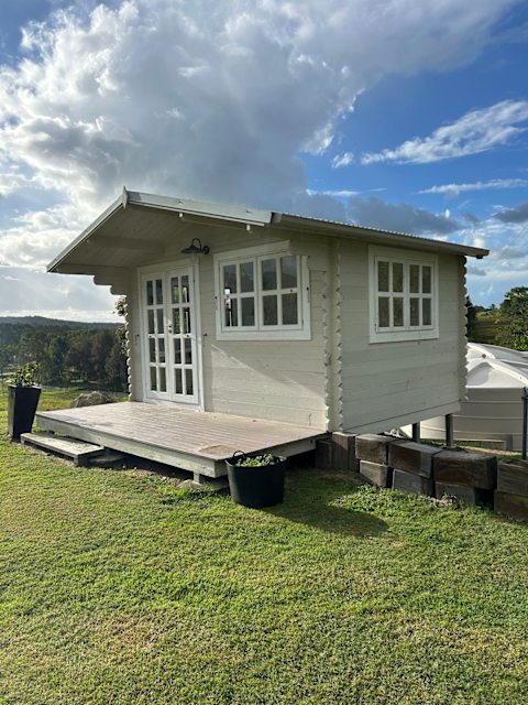 Timber cabin 3x4 with 1.5 awning - Other Home & Garden in Mount Samson ...