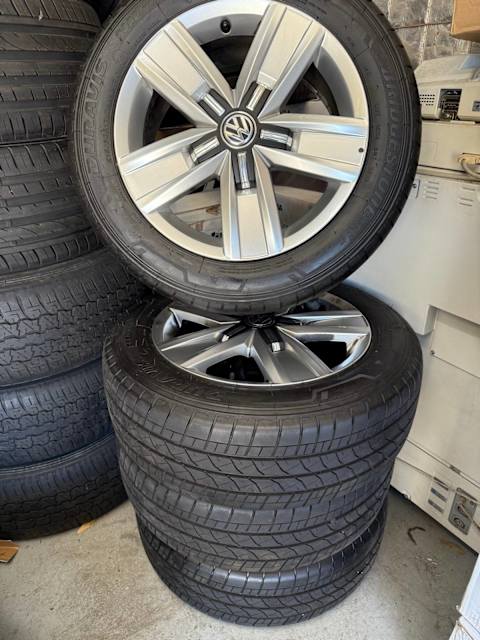 4x New Genuine Vw Transporter T6.1 Multivan 17” wheels Bridgestone T5 ...