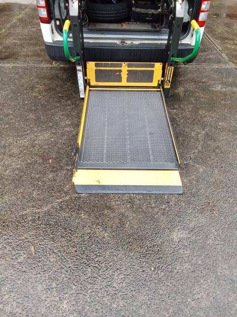 2015 TOYOTA HIACE KDH223R MY15 4 SP AUTOMATIC BUS, 14 seats | Cars ...