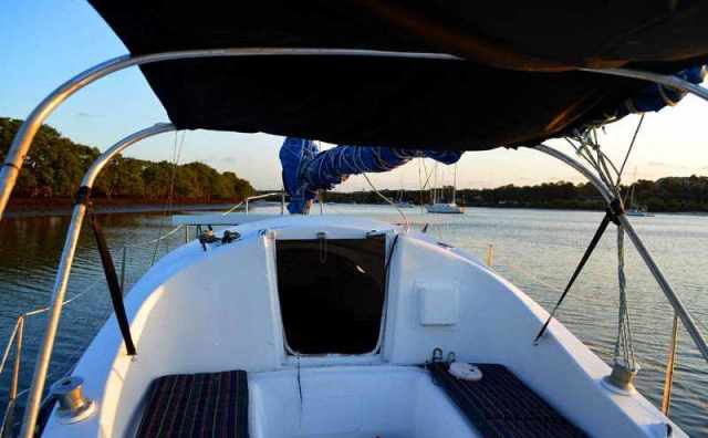 Live Aboard Yacht 24ft Endeavour 12v Solar Power | Sail Boats | Gumtree ...