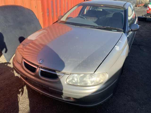 Holden Vt berlina 2000 (Wrecking) h114 #St2707 | Wrecking | Gumtree ...
