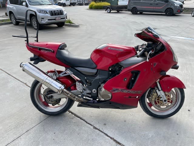 KAWASAKI ZX12R NINJA ZX12 08/2000MDL CLEAR TITLE PROJECT MAKE OFFER ...