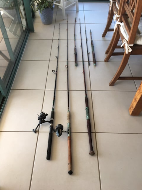 4 x Various style fishing rods made of different materials - Fishing in ...