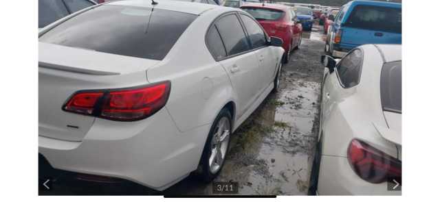 Wrecking commodore vf sv6 Lfx engine gearbox diff sideskirt door ...