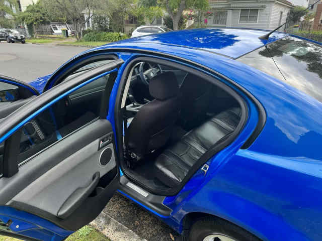 For Sale: Holden Commodore VE Series 2 - Voodoo Blue - V6 Engine | Cars ...