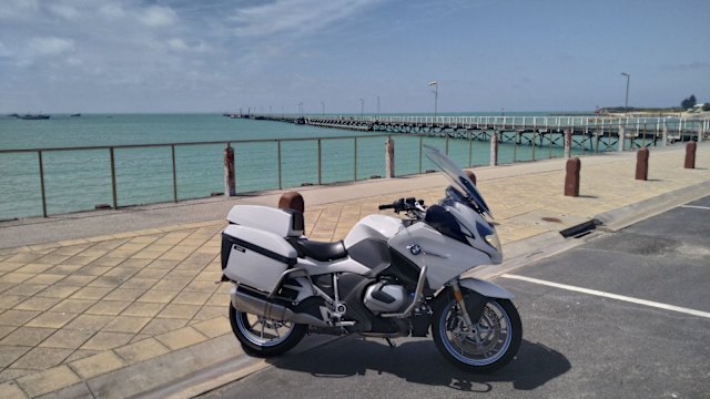 BMW R1250RT - P Ex Victoria police All the BMW RT features Cruise ...