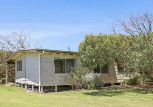 EOI Short term rental (5-6 mths) in Peterborough Vic | Property for ...