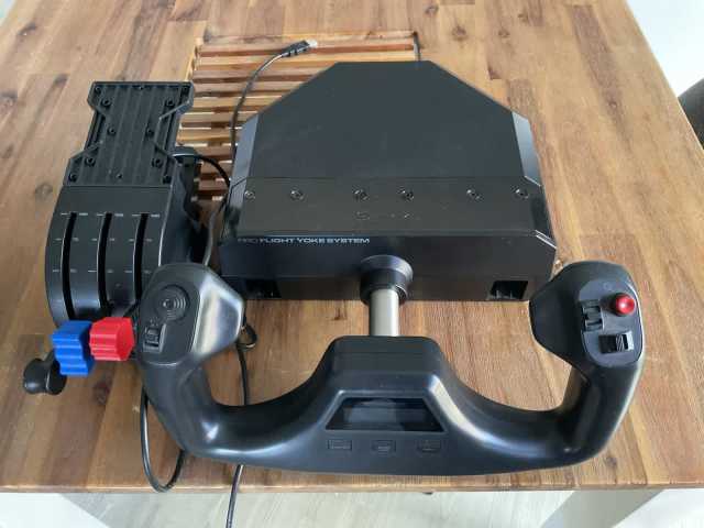 Logitech Saitek PRO Flight Simulator Yoke System Lever Controls - Other ...