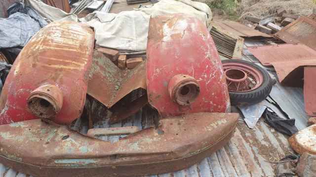 Vintage Hot Rat Rod! CAR TRUCK PARTS BODY PANELS, Headlights, REO BUS ...
