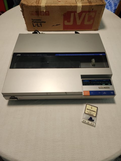 JVC L-L1 Vintage Automatic Linear Tracking Turntable for sale - Stereo ...