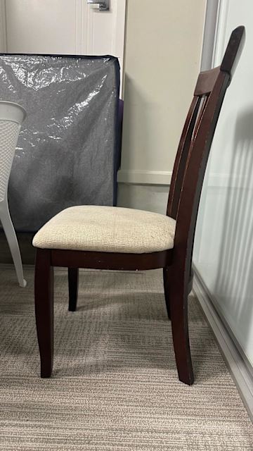 Free used dining chairs - Dining Chairs in Edmondson Park NSW | Gumtree ...