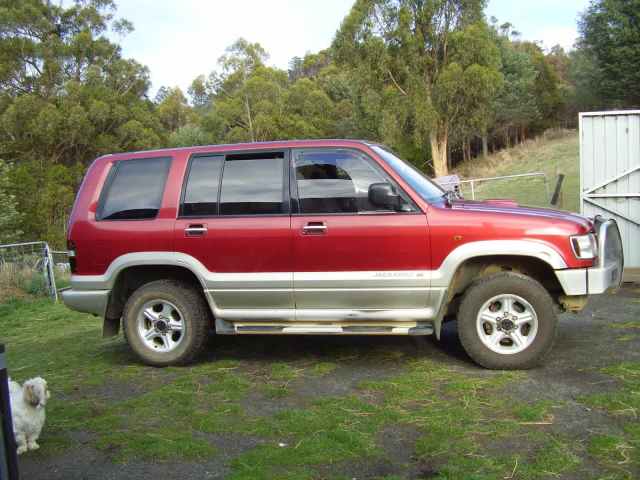 1999 HOLDEN JACKAROO SE LWB (4x4) 5 SP MANUAL 4x4 4D WAGON | Cars, Vans ...