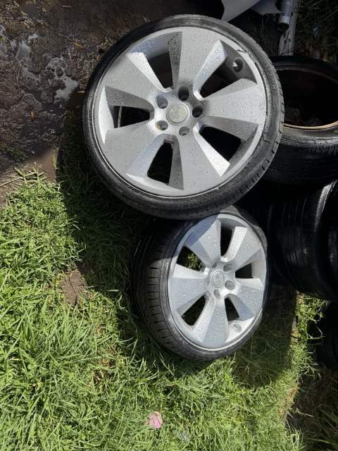 HSV HOLDEN VY Signature wheels tyres 19” 2 RIM TYRES ONLY VY. | Wheels ...