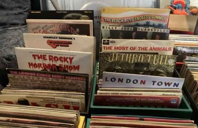 LP Vinyl Record Garage Sale in Gymea, 1000+ LPs Available (29/06/24 ...